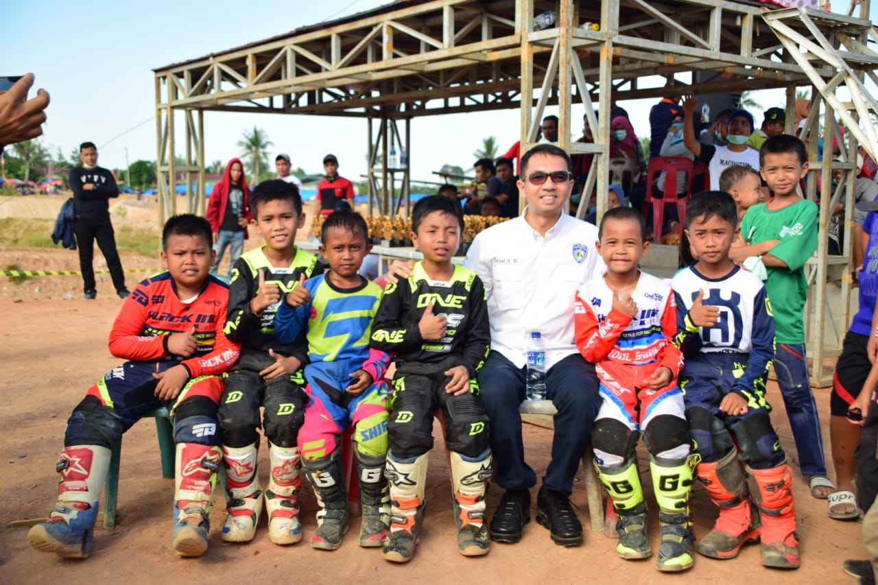 Kehadiran Crosser Nasional Menambah Seru Jaharun Centre Motocross 2018 ...