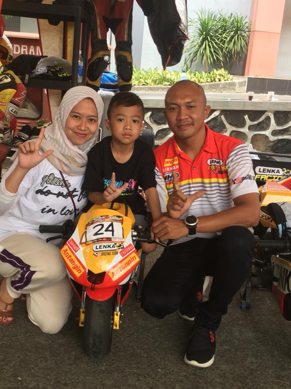 Elzarco Anak M Nurgianto Balap Perdana Langsung Juara Final LENKA MiniGP Cup Prix 2019 - INDOREKOR
